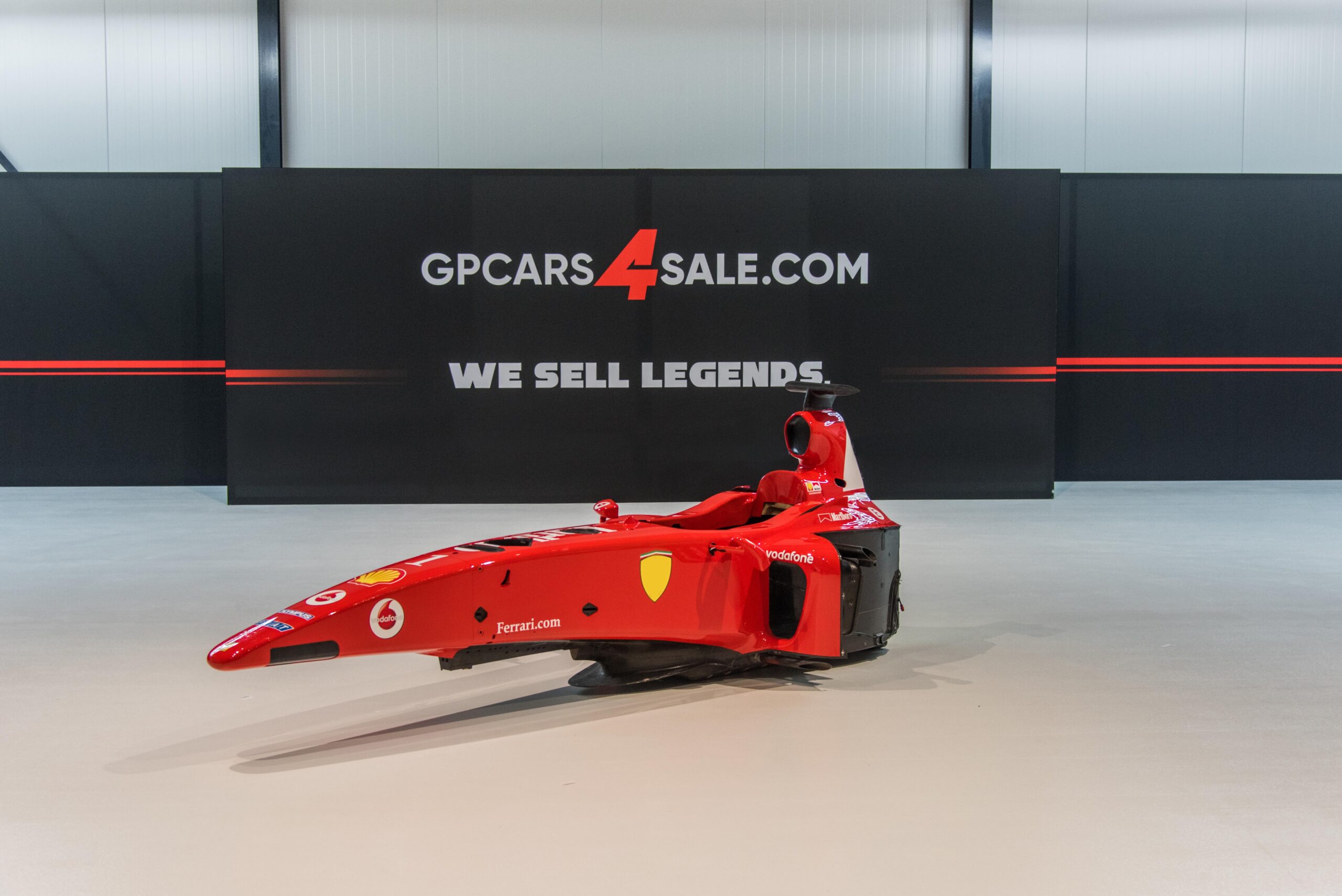 F1 ORIGINAL FULL CARBON MONOCOQUE - GPCars4Sale.com
