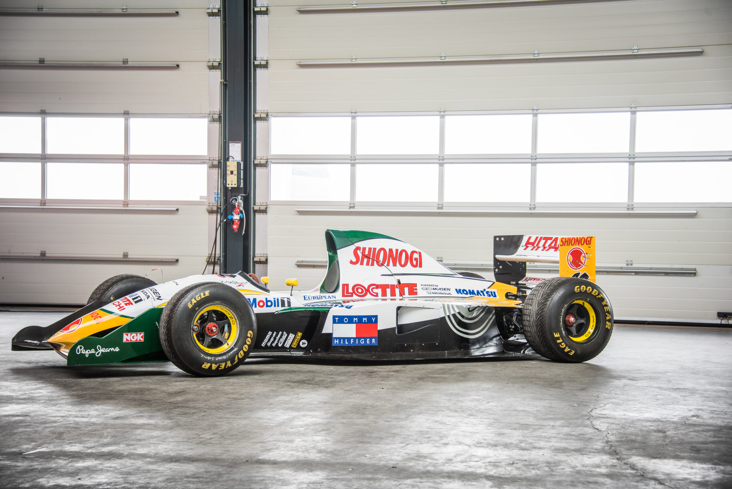 F1 Lotus-Mugen Honda Type 107C, original car - GPCars4Sale.com