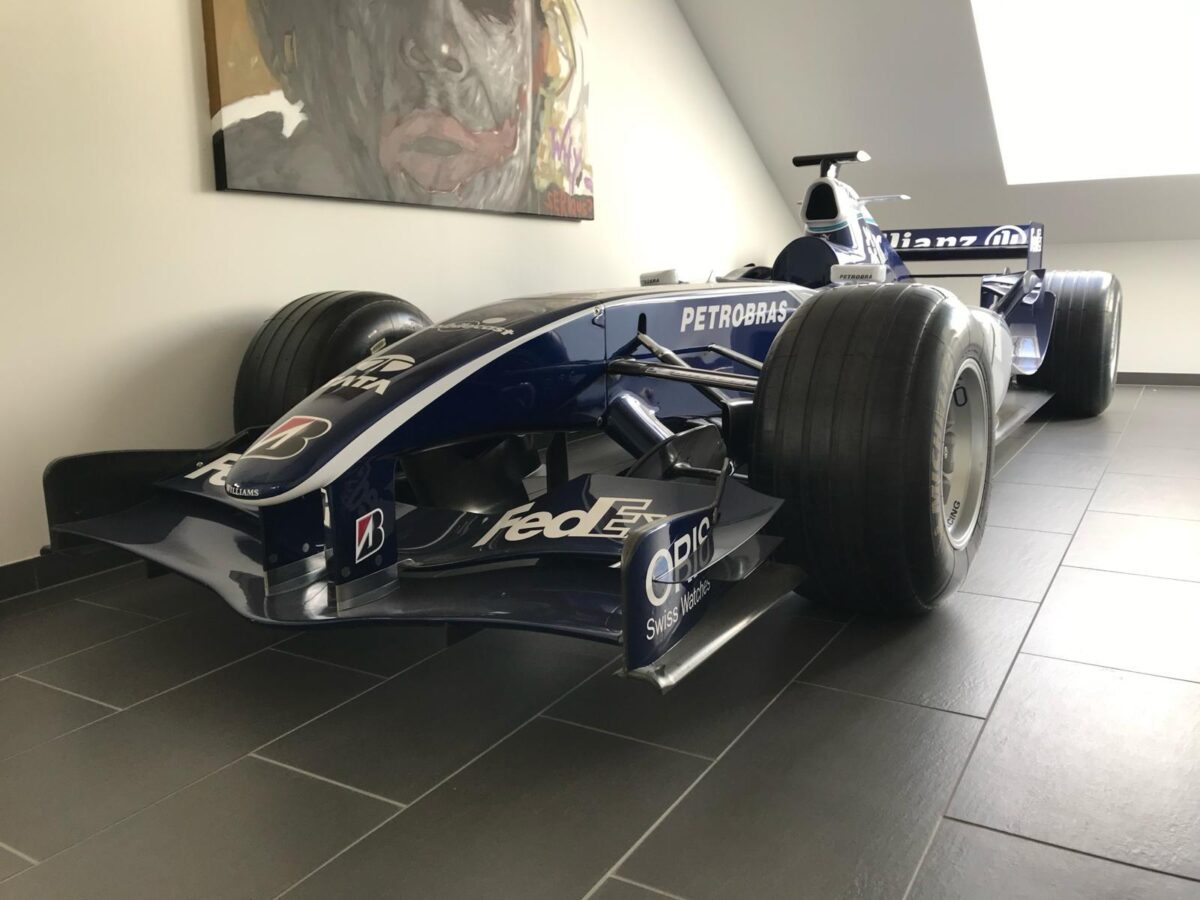 F1 Williams FW26 official show car in 2006 livery - GPCars4Sale.com