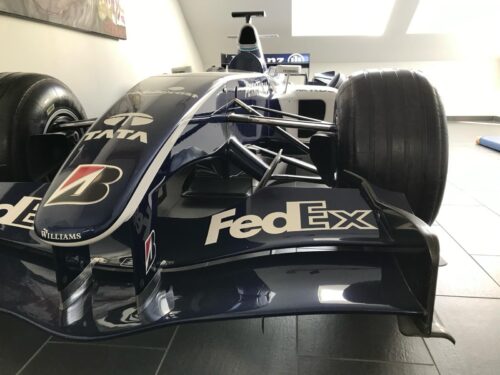 F1 Williams FW26 official show car in 2006 livery - GPCars4Sale.com