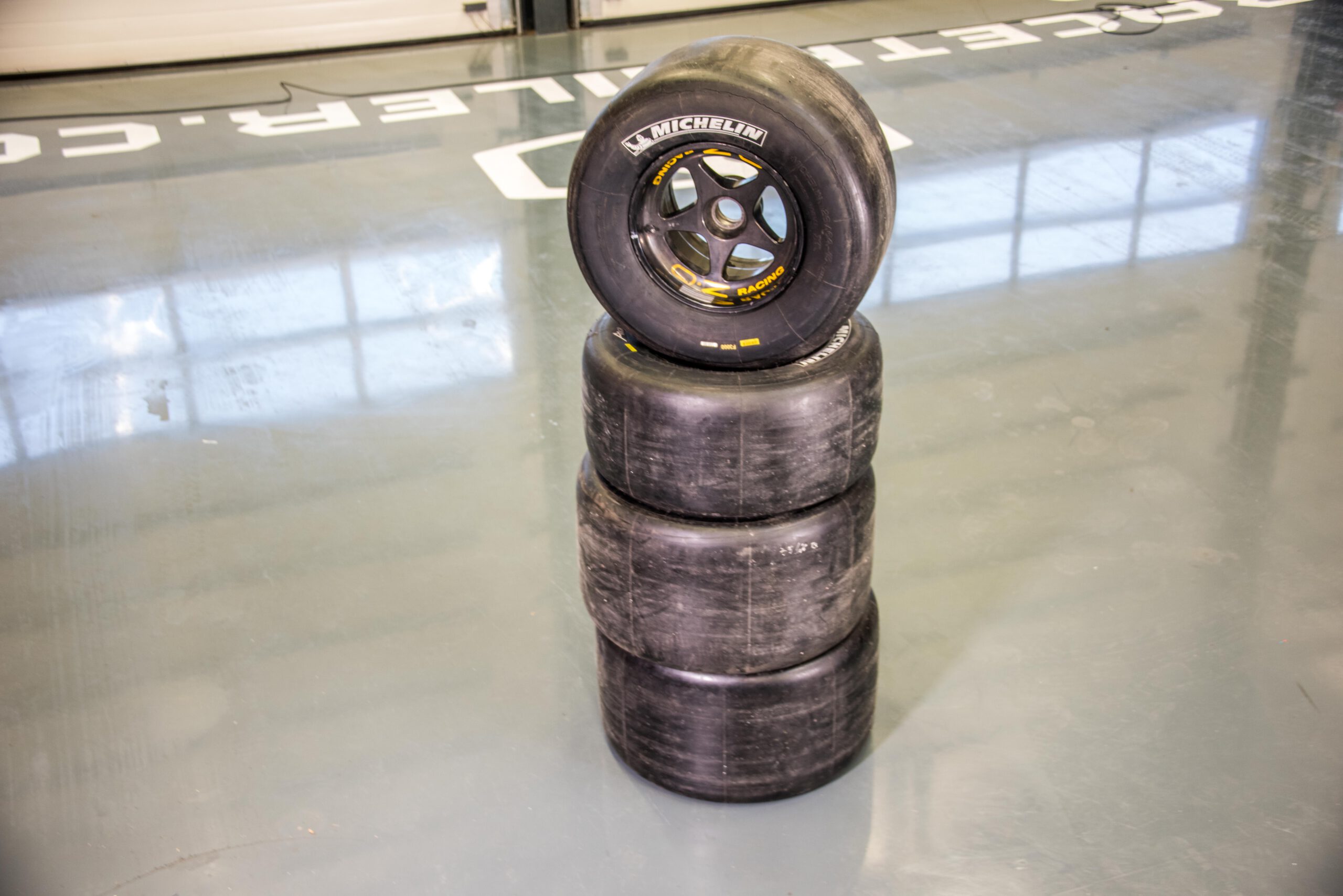 F1 WHEEL SET OZ RACING of the 1990S - GPCars4Sale.com